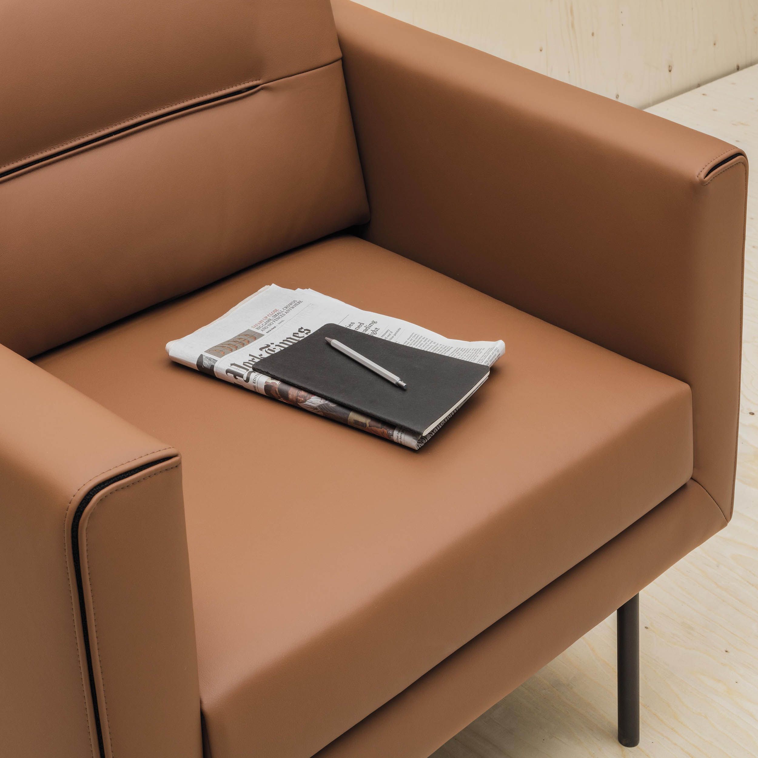 ELEMENT by Andreu World - Černelić