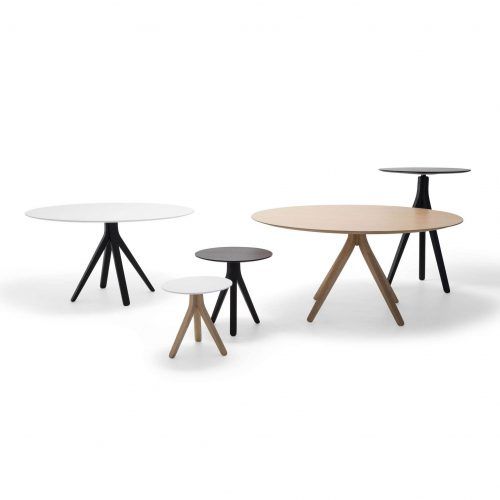 NUEZ TABLE by Andreu World 001 - Černelić